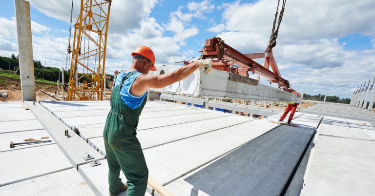 Importance of Proper Rigging and Signal Training - Perth Training Courses